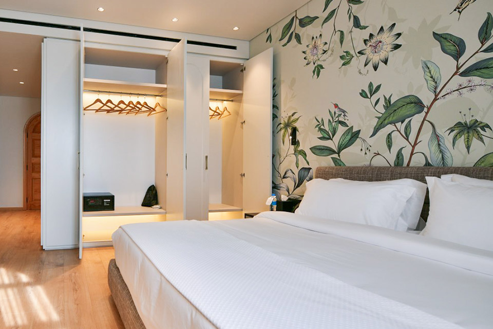 Bookings - Kcor Hotels